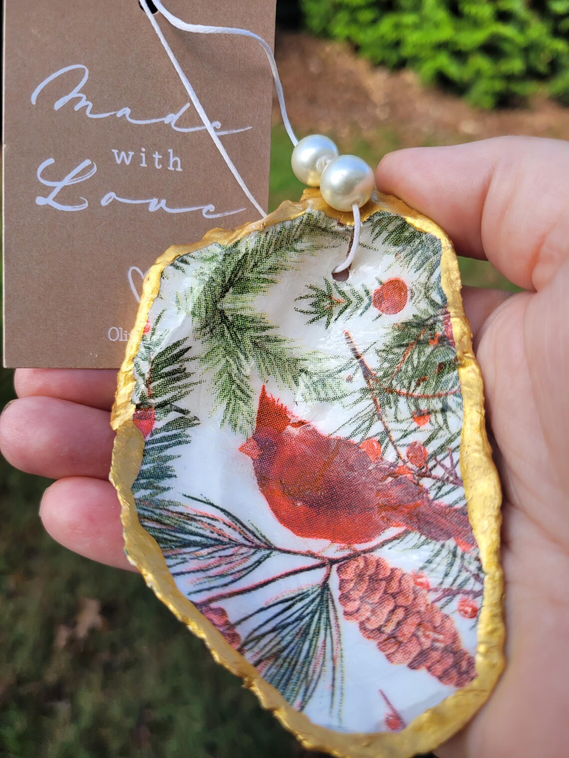 Cardinal Anytime Oyster Shell Ornament. Strung With Two Pearls. Sweet ...