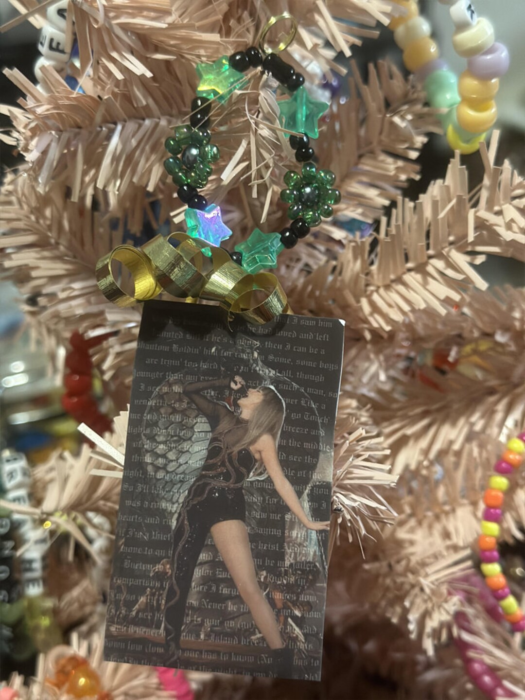 Taylor Swift Swiftie Reputation Keychain - Etsy