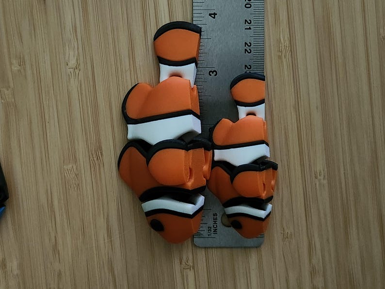 3D Printed Articulating Clownfish: Flexible Fidget Toy, Ocean Decor - Etsy