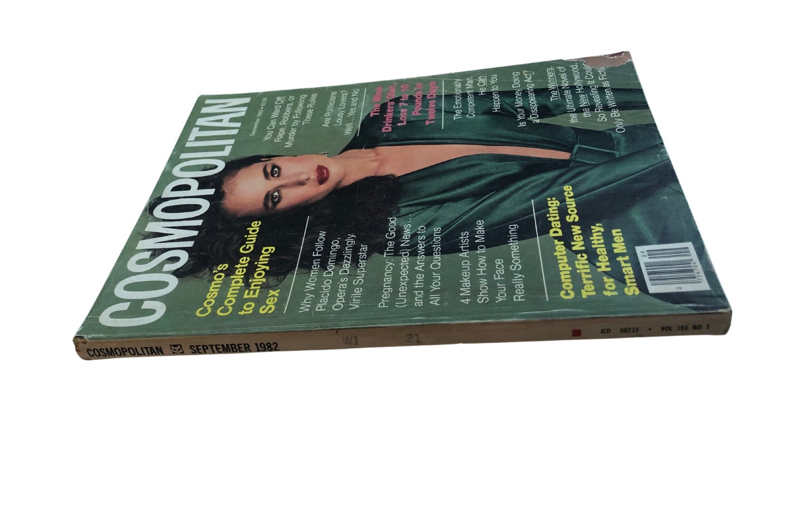 1982 COSMOPOLITAN Magazine I Andie Macdowell Cover I Cosmopolitan ...