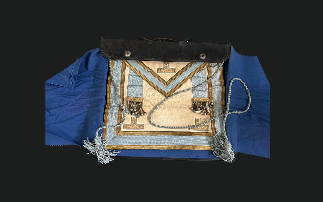 Antique Past Master Masonic Apron With Leather Case | Freemason Craft ...
