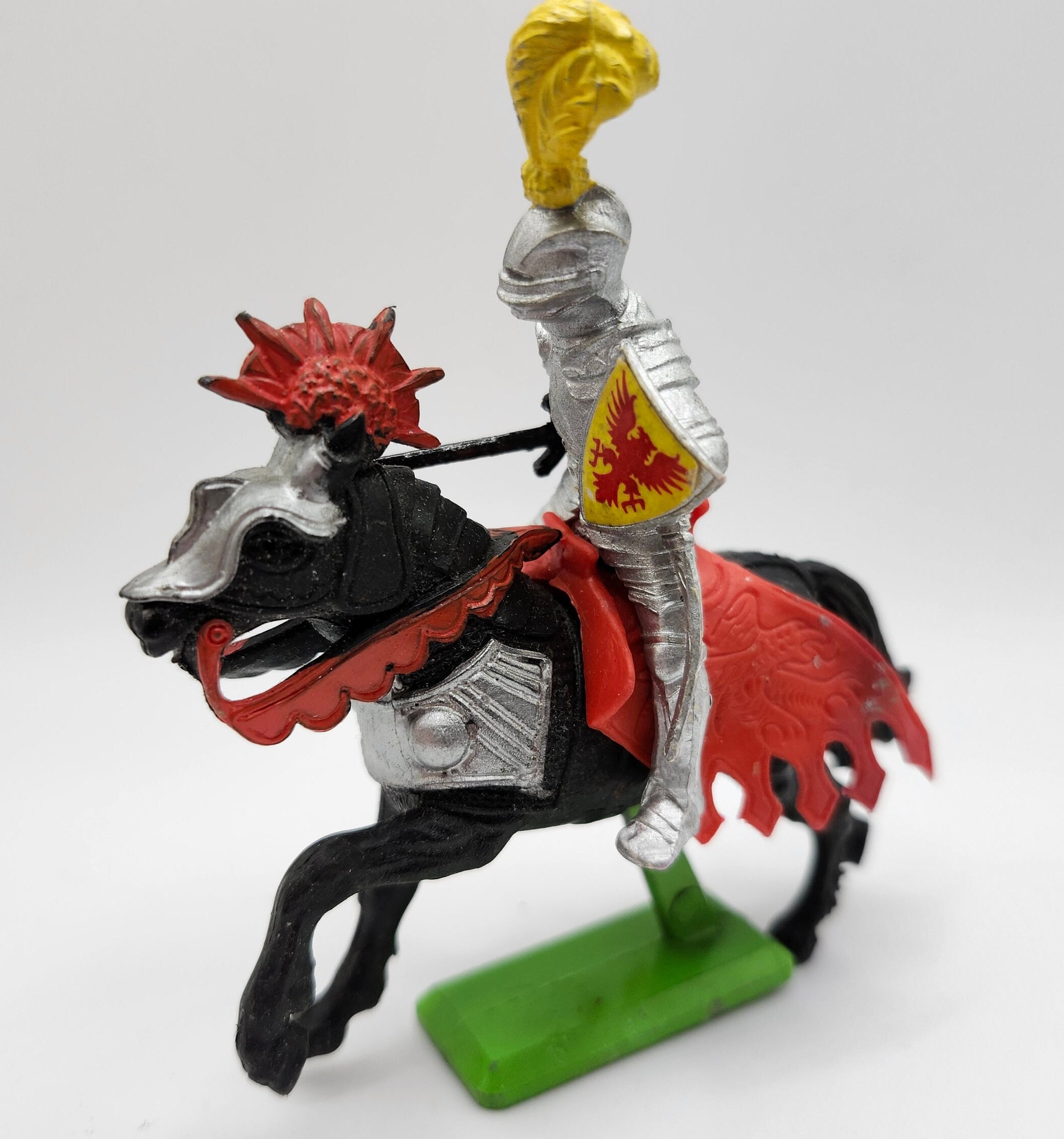 Vintage 1971 Britains Ltd DEETAIL Medieval Knights on Horseback Figures ...