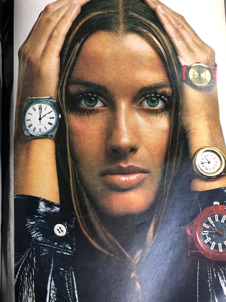 1969 VOGUE Magazine November 1969 Cover: Francoise Rubartelli I Lauren ...
