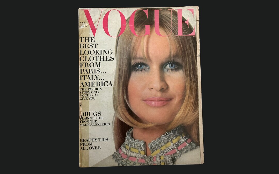 1968 VOGUE Magazine | Cover: Francoise Rubartelli I September 15 1968 ...
