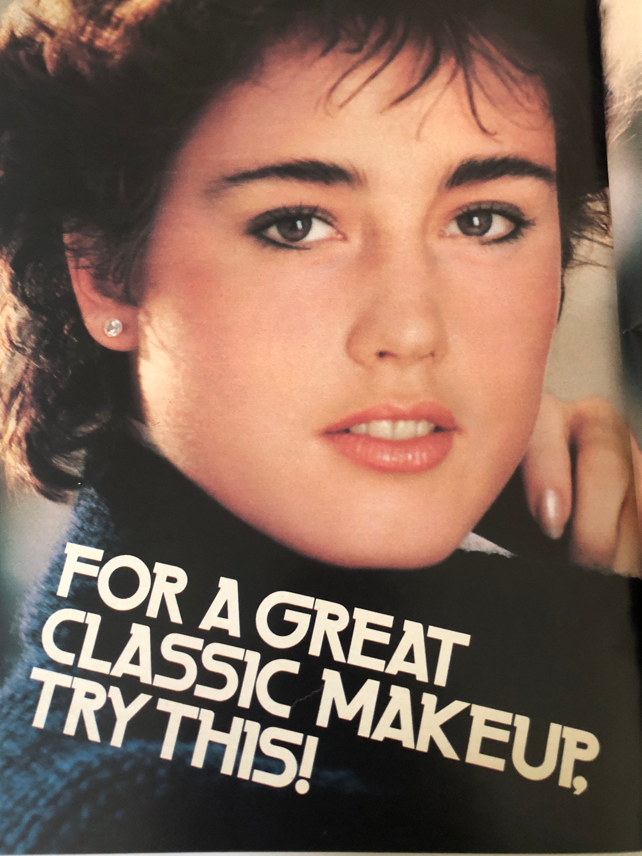 1982 GLAMOUR Magazine I Brooke Shields Cover I Glamour Magazine January ...