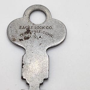 Vintage Set of Padlock Keys I Lot of 3 I Eagle Lock Co. Key | Yale Key ...