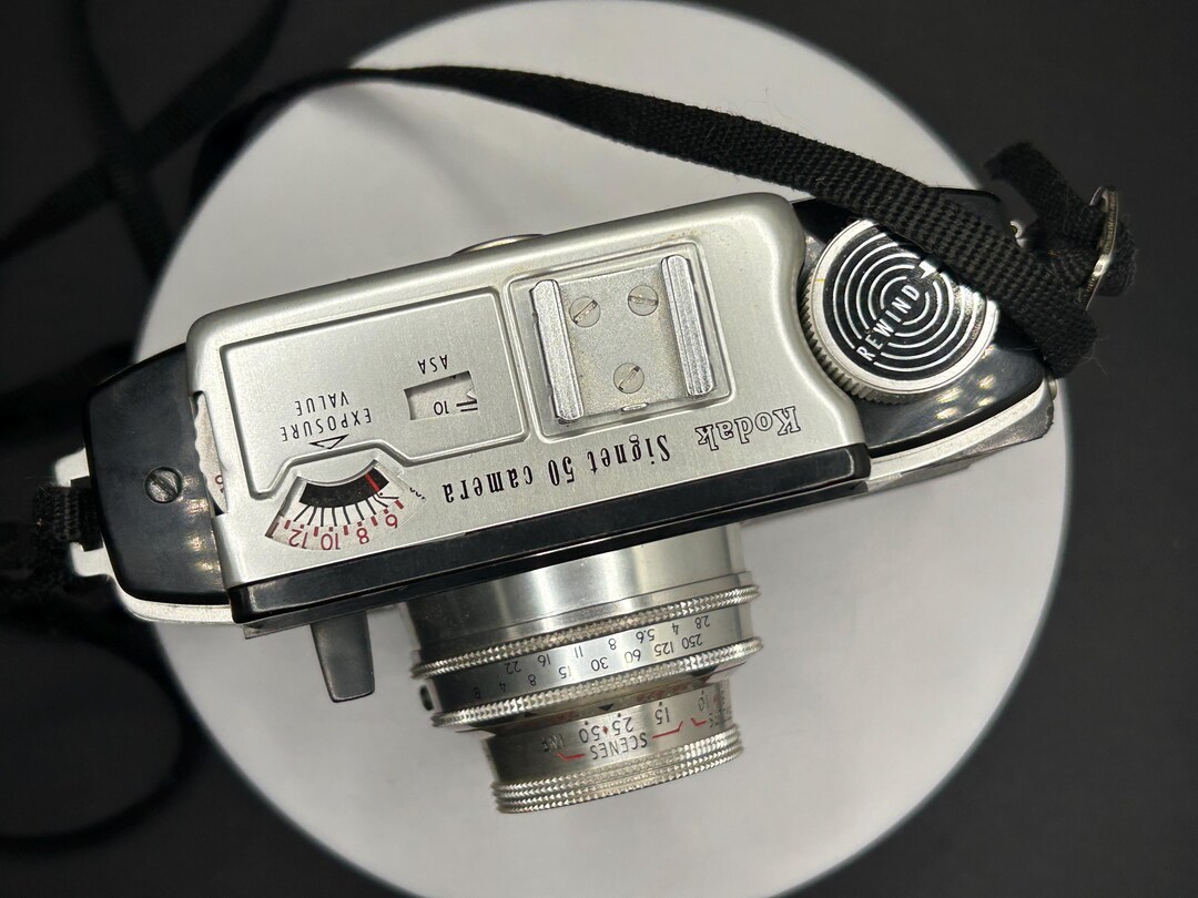 KODAK SIGNET 50 Camera | Includes Kodak Signet 30 & 50 Field Case ...