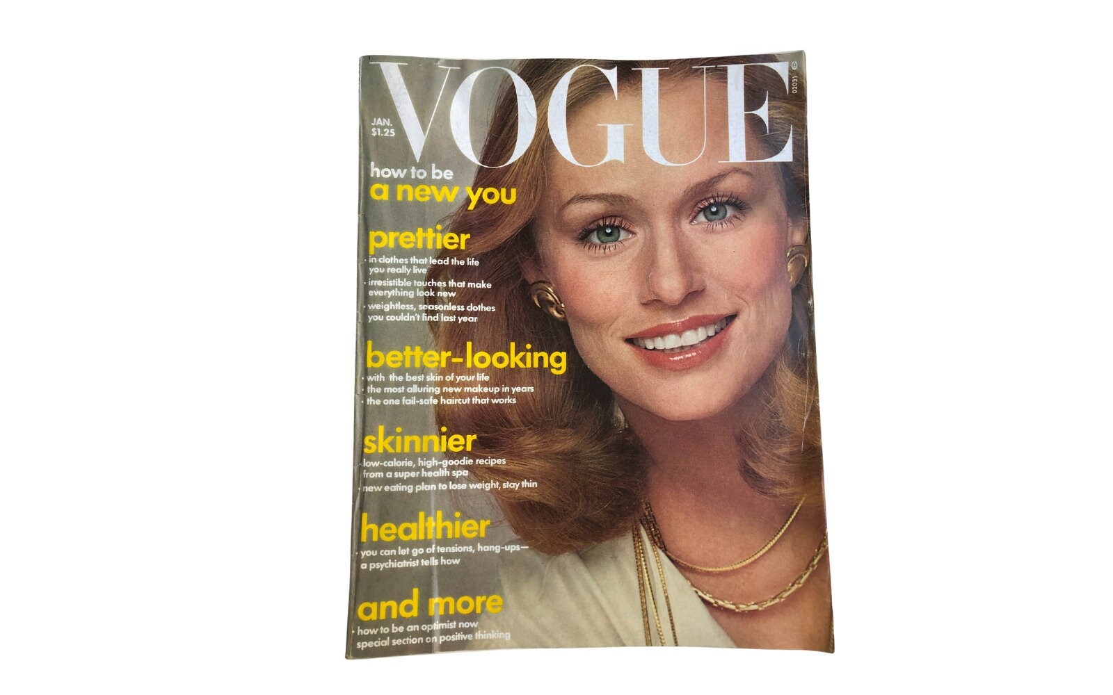1975 VOGUE Magazine January 1975 Vogue Magazine Cover: Lauren Hutton I ...