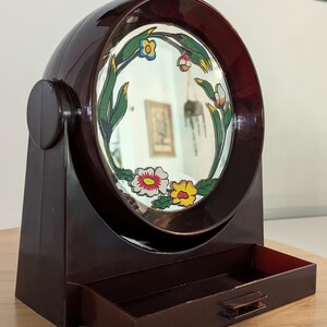 1970s Vintage Musical Vanity Mirror, Makeup Mirror, Wind up Musical ...