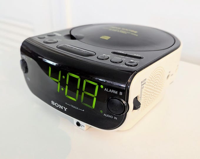 Vintage Sony Dream Machine CD Player FM/AM Clock Radio Alarm Clock ...