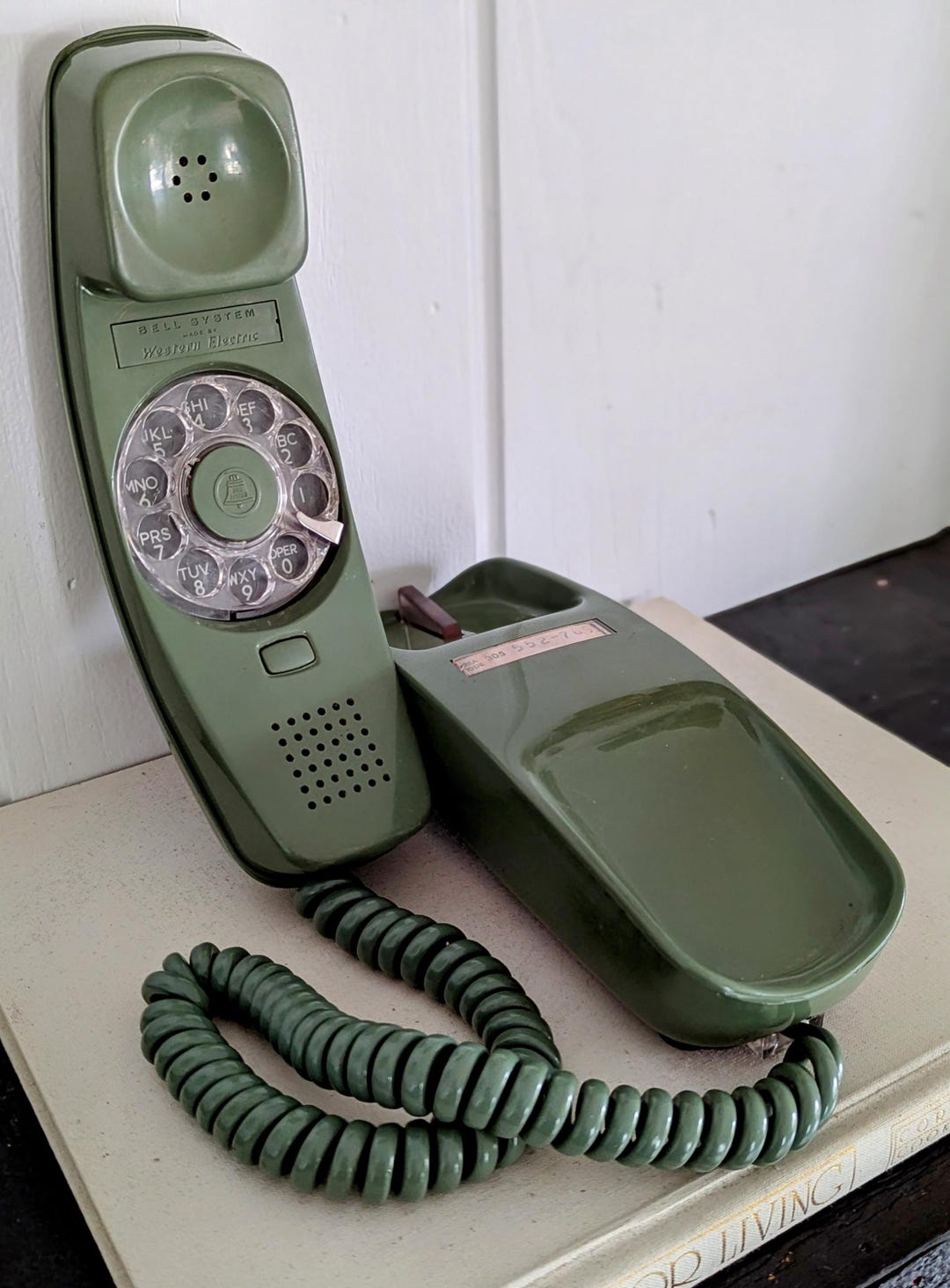 1968 Avocado Green Rotary Dial Bell System Telephone by Western ...