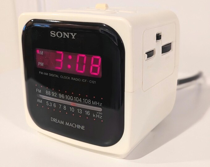 1980s Vintage Sony Dream Machine Cube AM/FM Digital Clock Radio Alarm ...