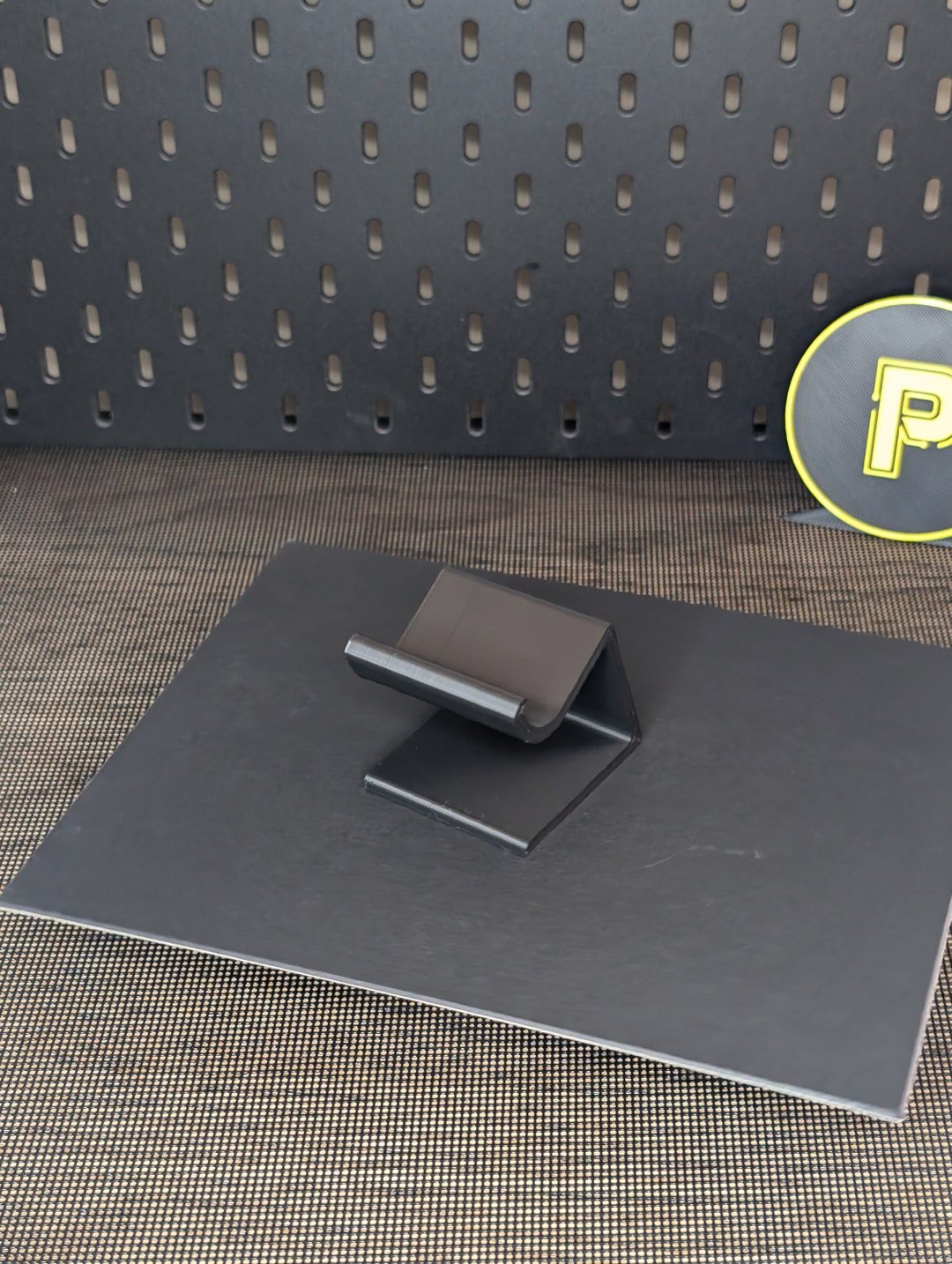 8bitdo Ultimate C Controller Stand - Etsy UK