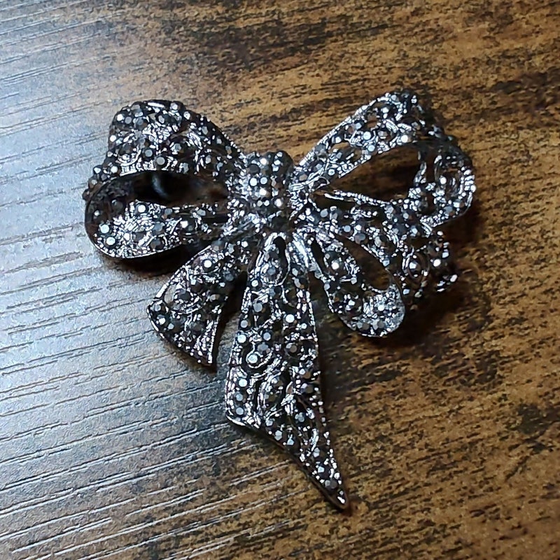 Marcasite Bow Brooch - Etsy