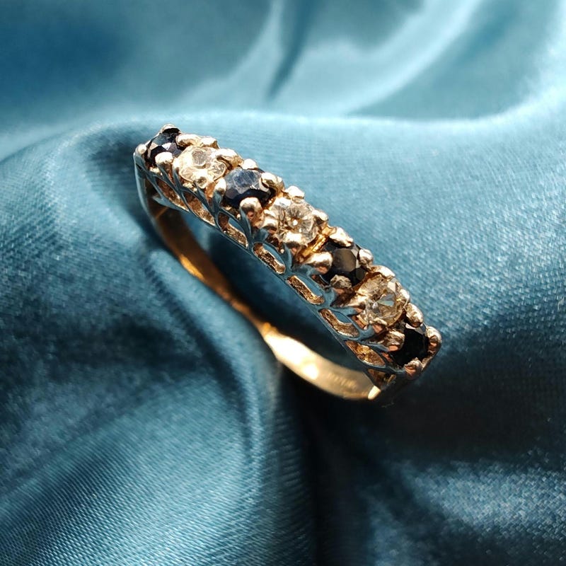 Old English Jewellers - Etsy UK