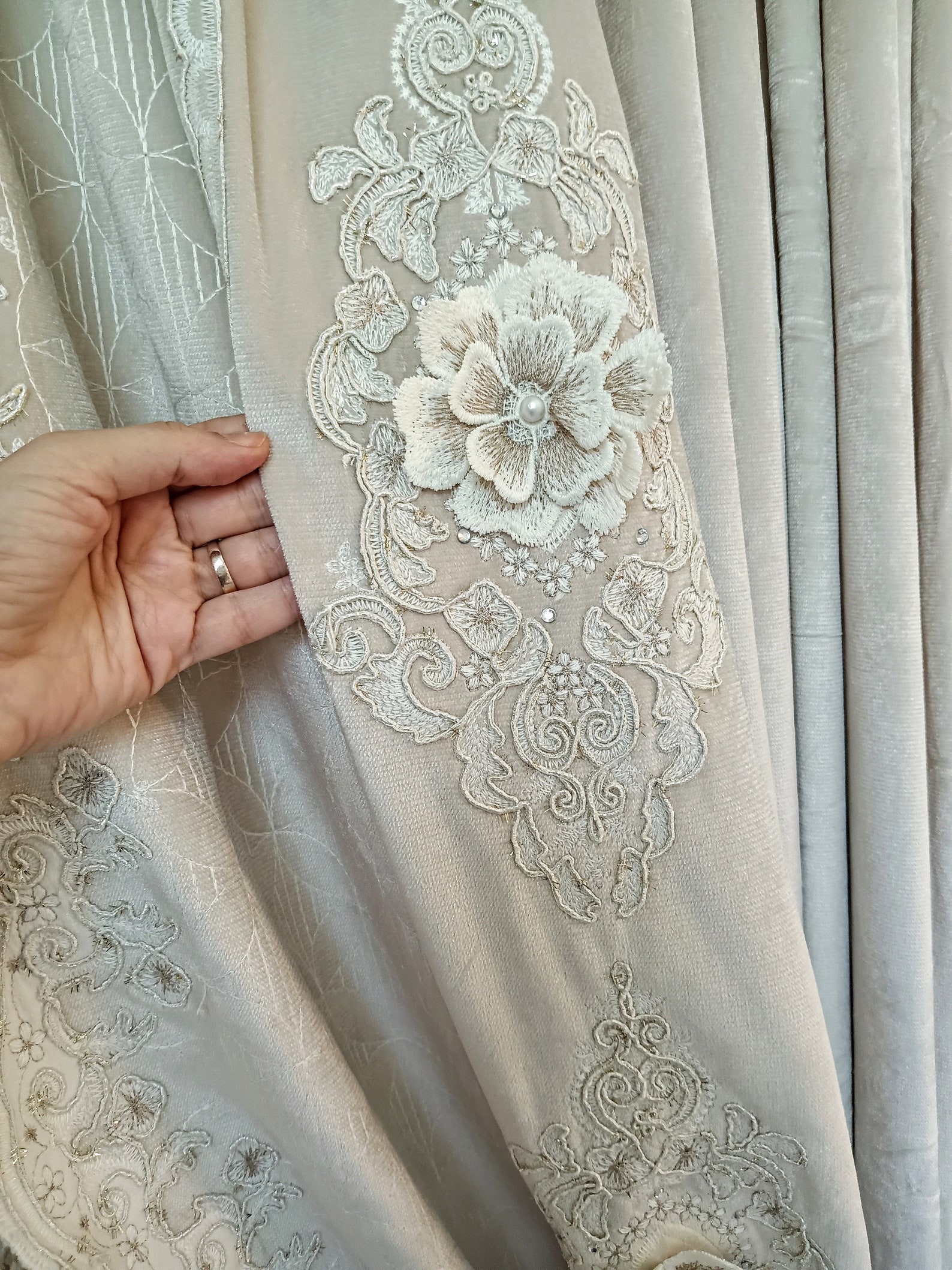 Custom Made Velvet Curtain French Rococo Lace Three-dimensional Plate ...
