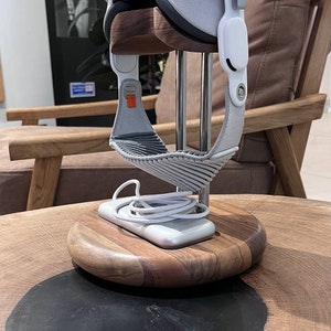 Apple Vision Pro Stand Display Stand for Your Headset With Integrated ...