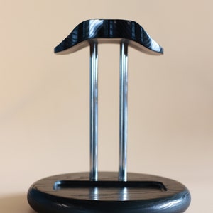 Apple Vision Pro Stand - Display Stand for Your Headset With Integrated ...