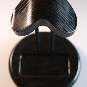 Apple Vision Pro Stand - Display Stand for Your Headset With Integrated ...