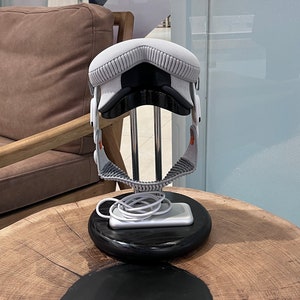 Apple Vision Pro Stand Display Stand for Your Headset With Integrated ...