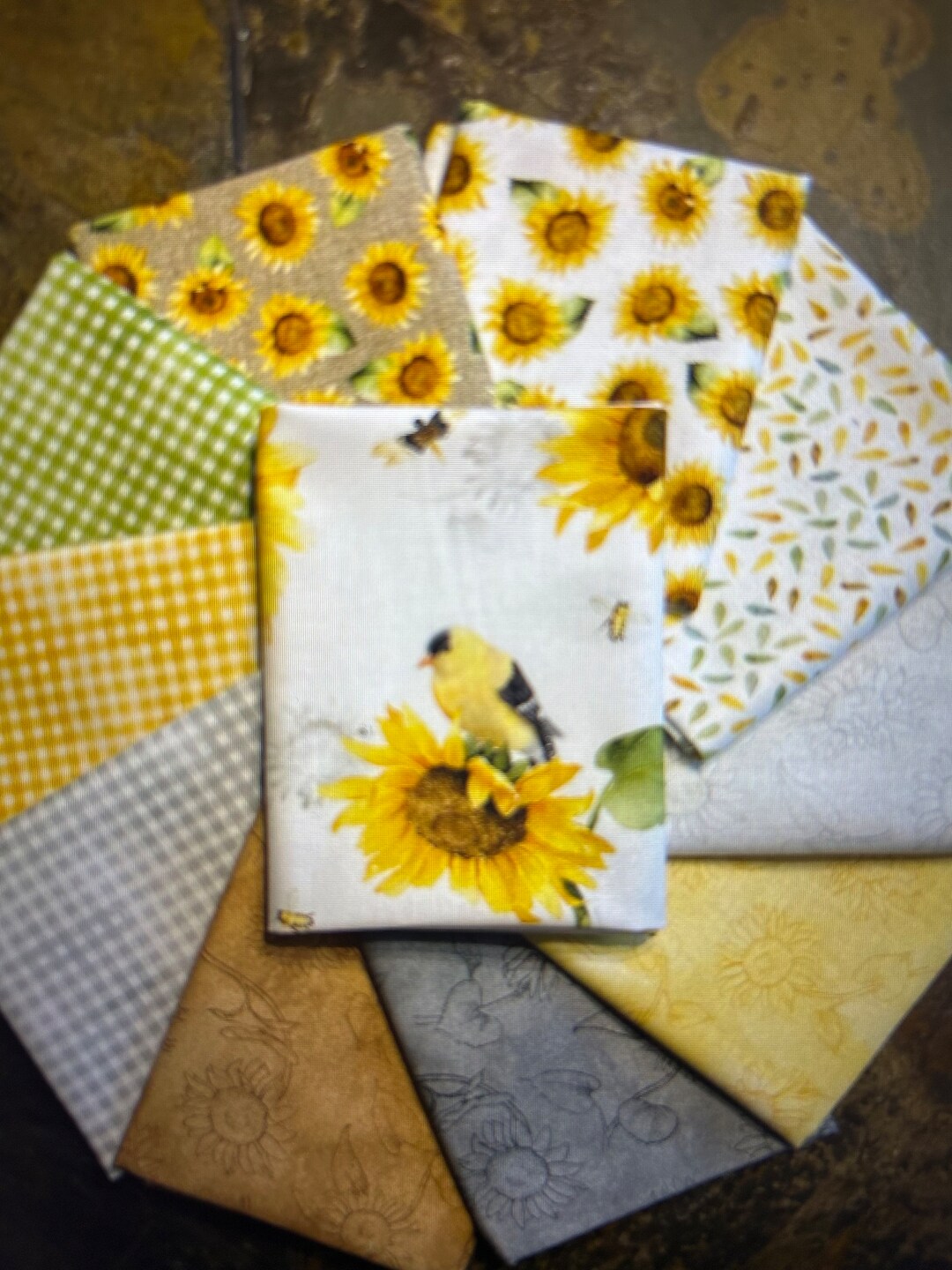 Sunflower Field Quilt - Etsy