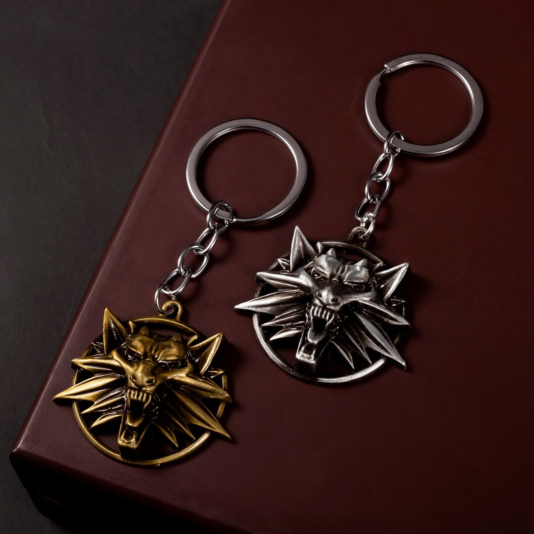 Handmade Wolf Totem Keychain, Hunter Wolf Head Keychain, Wolf Keyring, Wolf Pendant Keychain ...