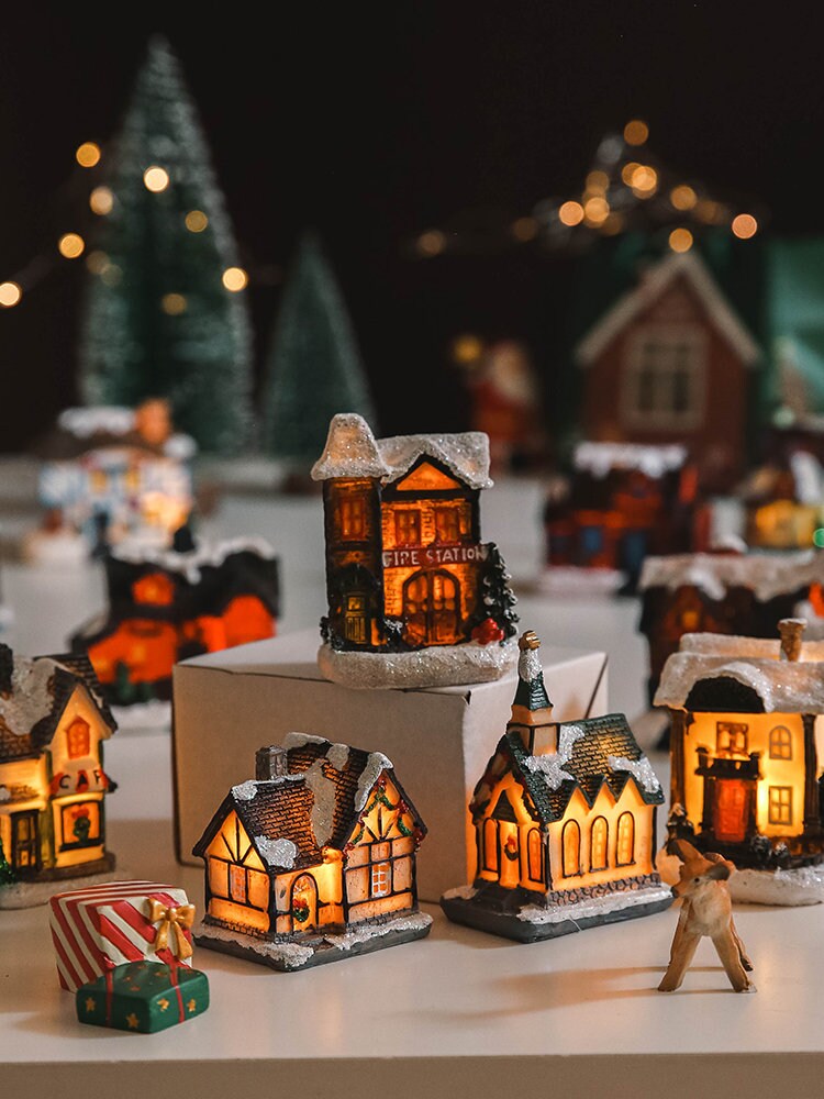 Creative Snow House Night Light Cute Desktop Christmas Decoration Gift ...