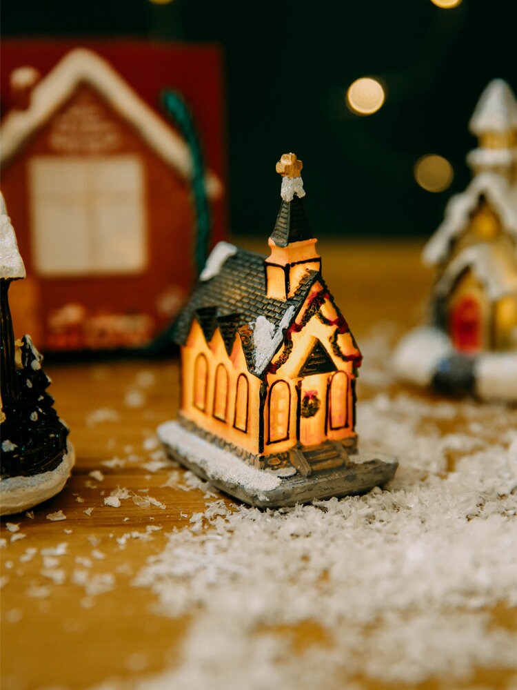 Creative Snow House Night Light Cute Desktop Christmas Decoration Gift ...