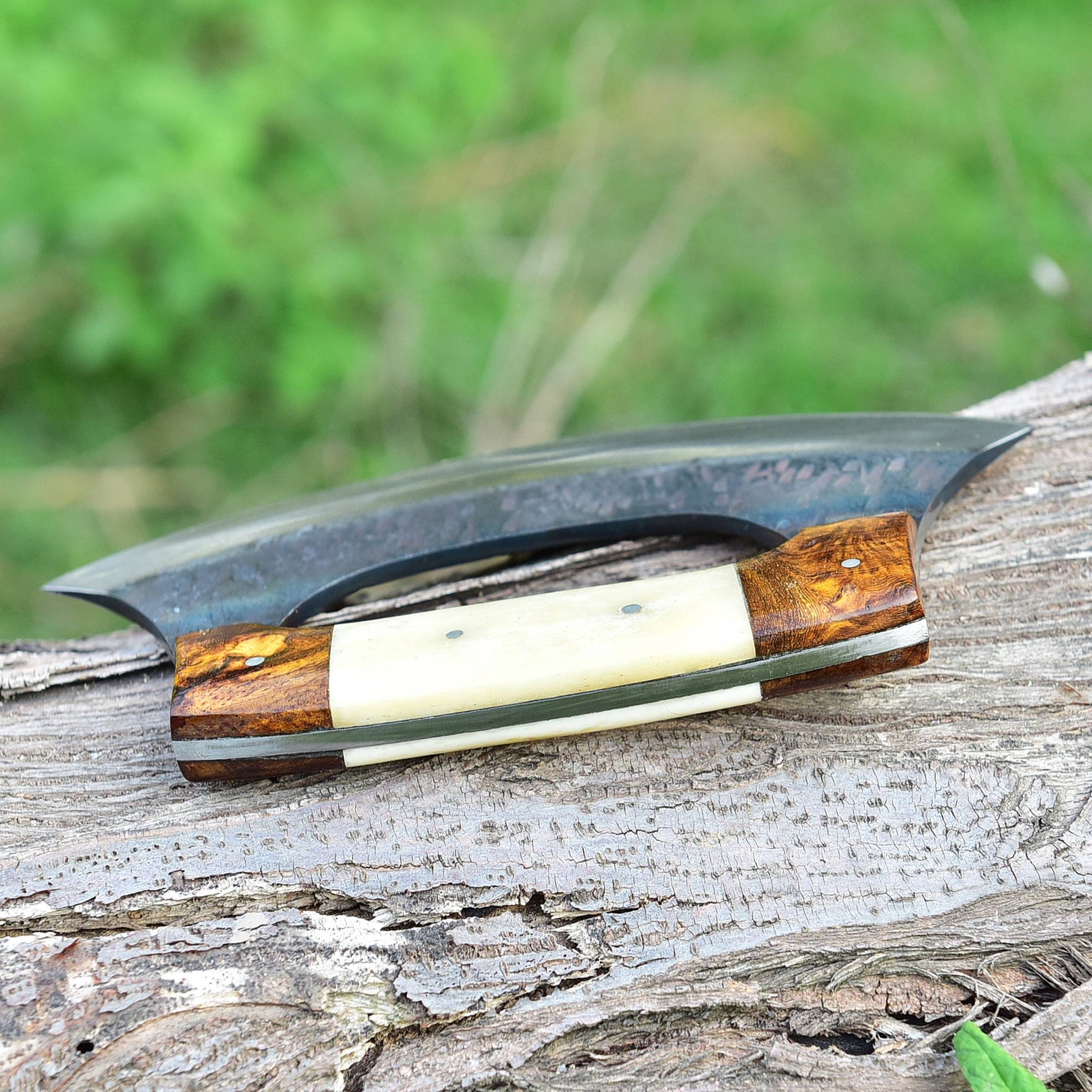 Hand Forged Damascus Steel Ulu Knife: Rosewood & Bone Handle - Etsy