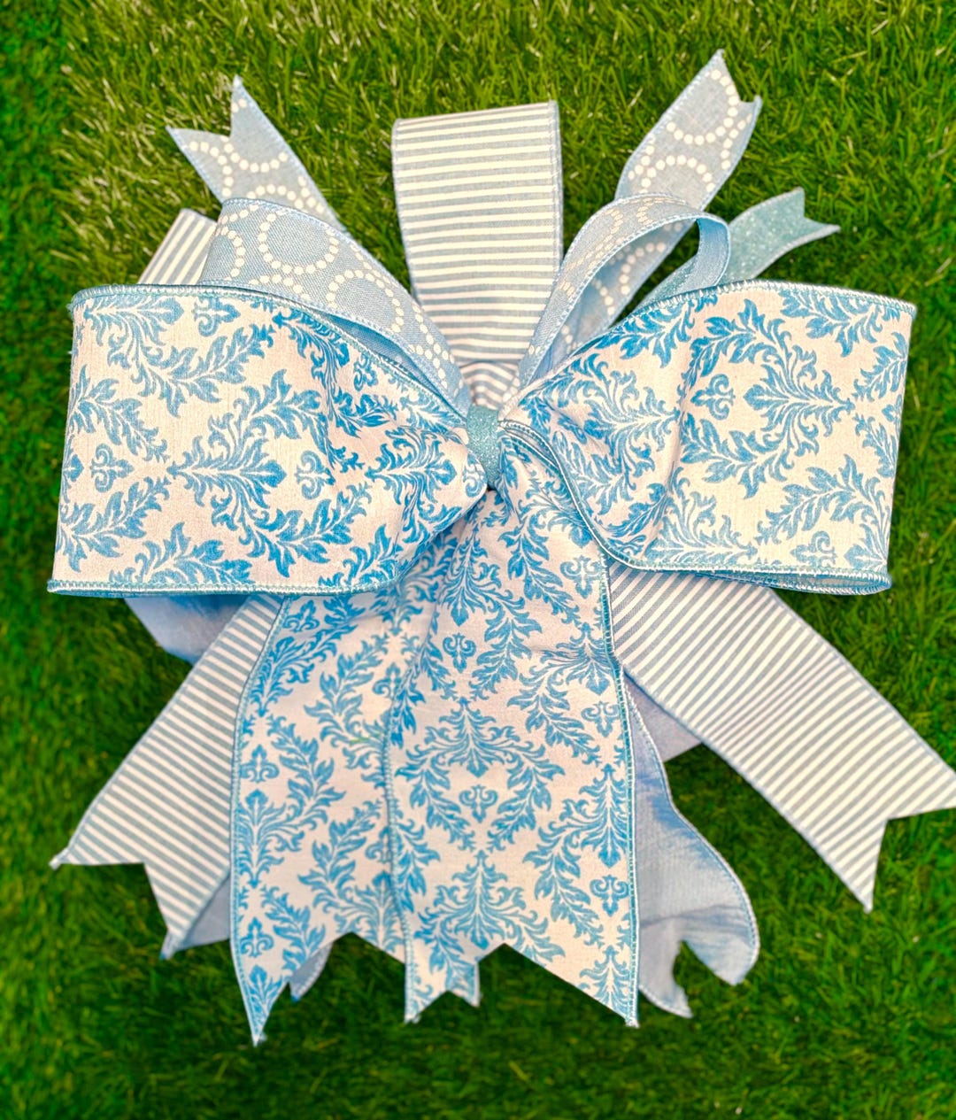 Chinoiserie Toile Bows for Easter and Spring Wreaths and Baskets, Light ...