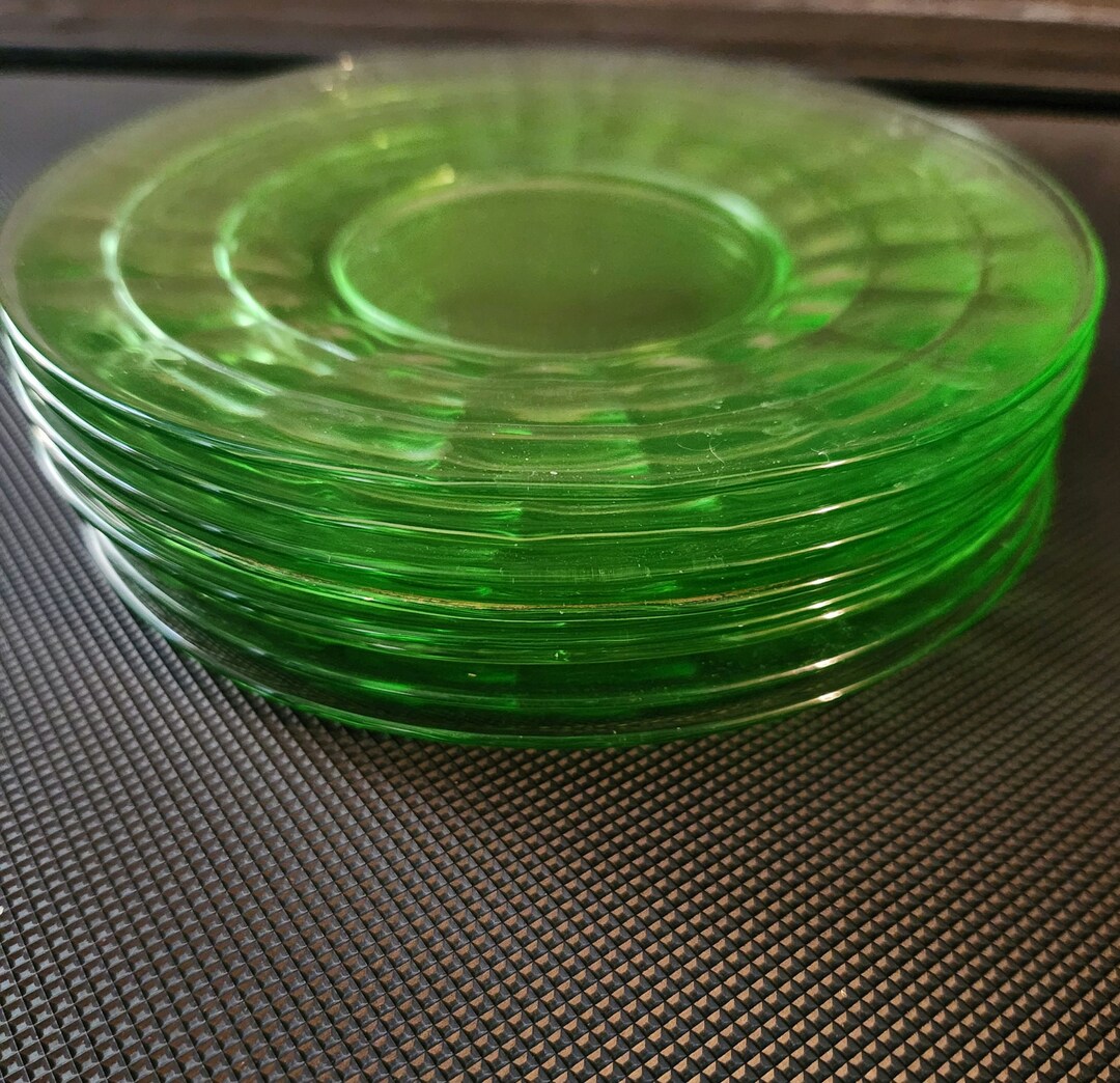 Uranium Glass Set of 8 Plates - Etsy