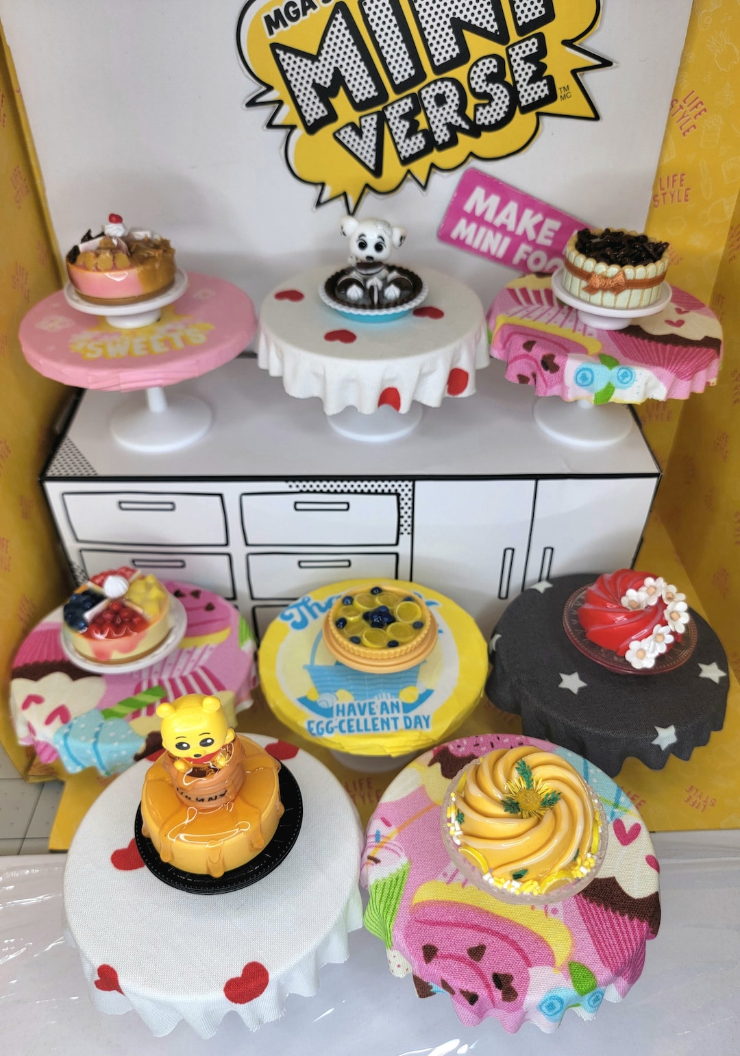 Miniverse Party Cake Mini's - Etsy