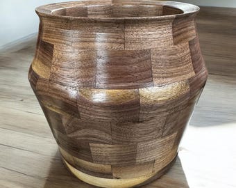 Black Walnut Segmented Vase. - Etsy