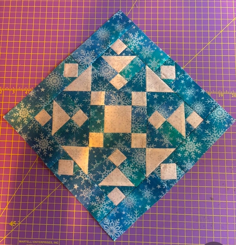 Northern Lights Table Runner Pattern - Etsy