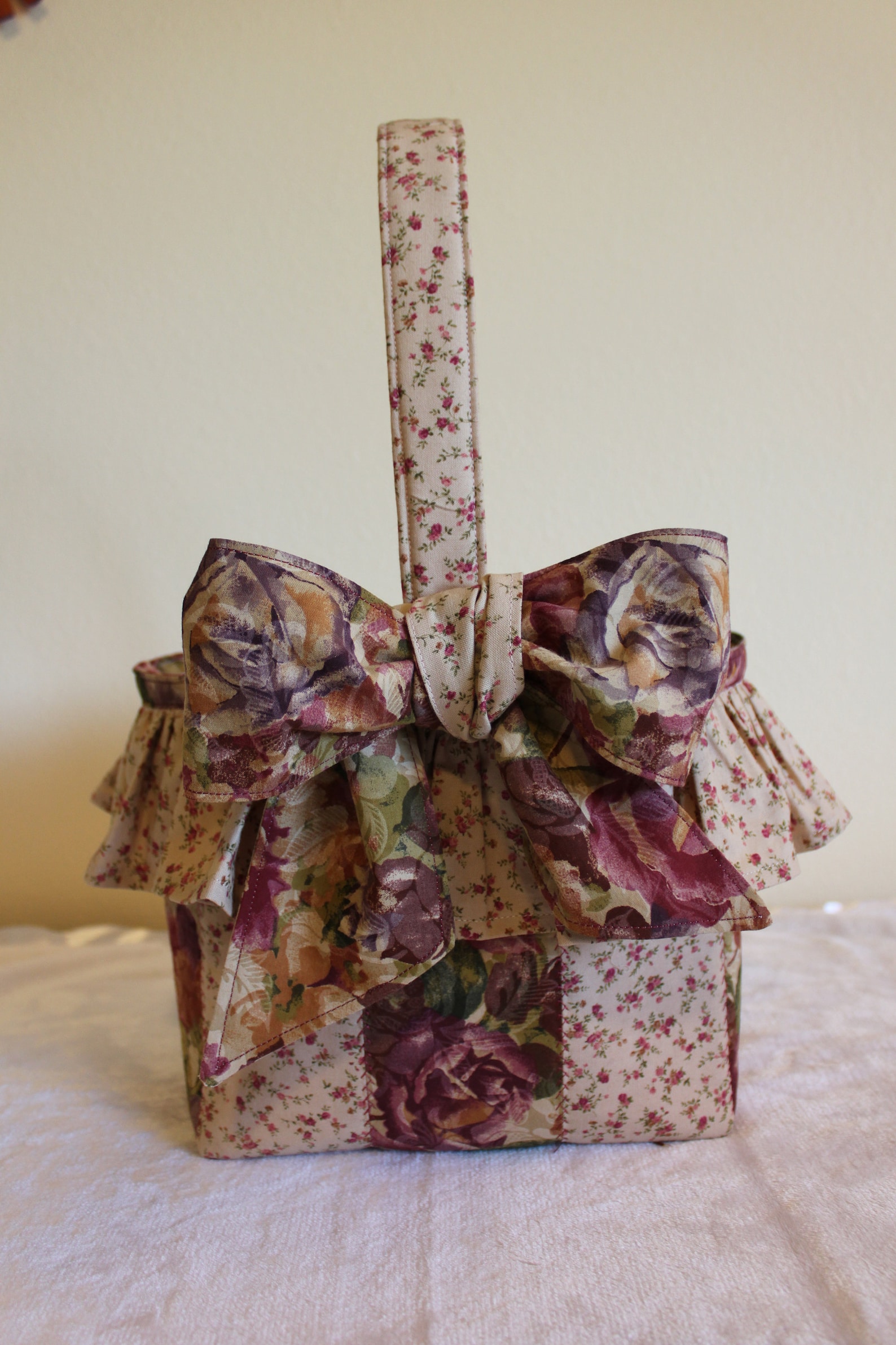 Cottage Chic Ruffled Basket, Easter Basket Sewing Pattern - Etsy