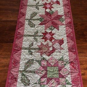 Birds and Blooms Table Runner Pattern - Etsy