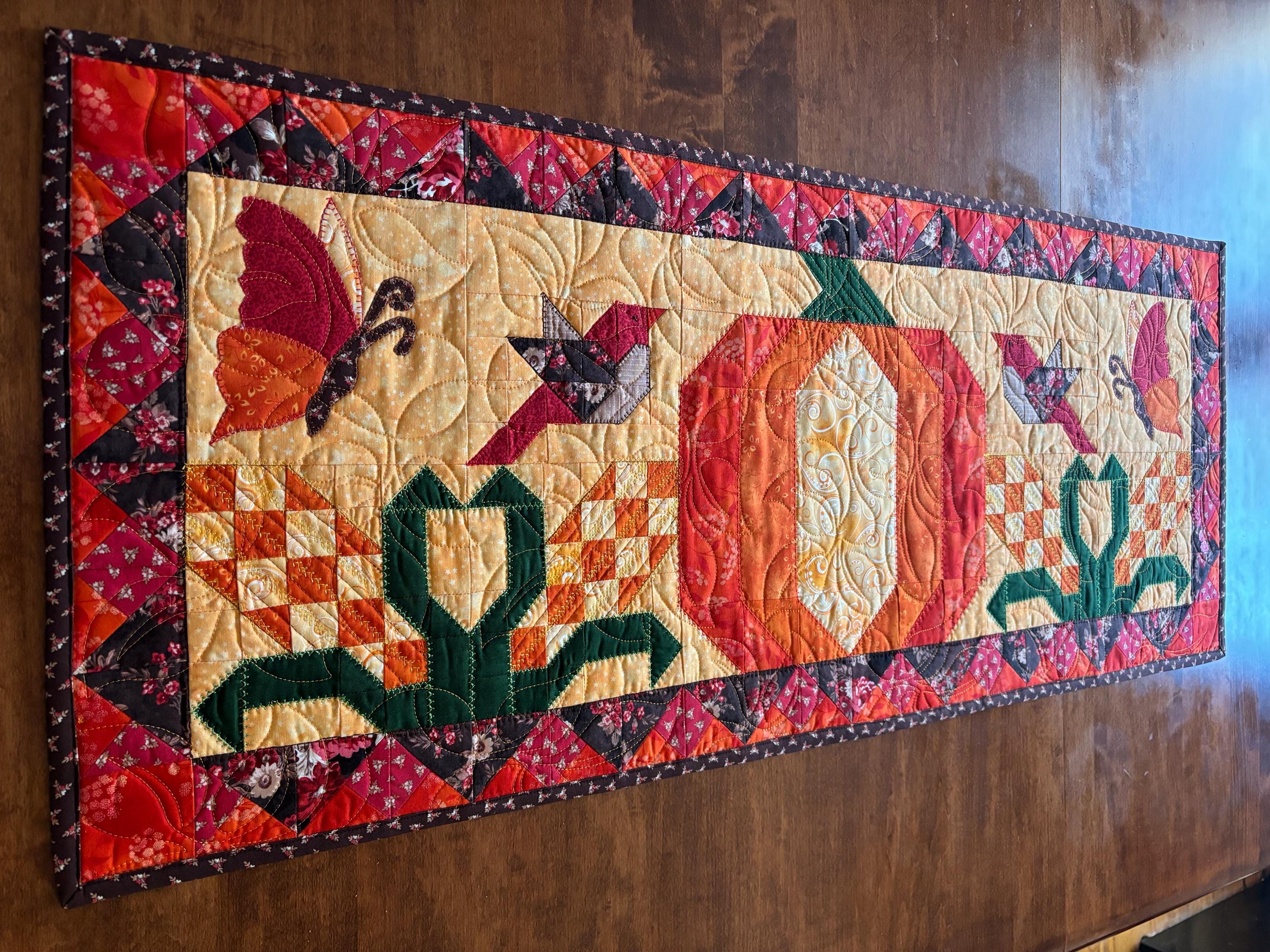 Homestead Table Runner Pattern - Etsy