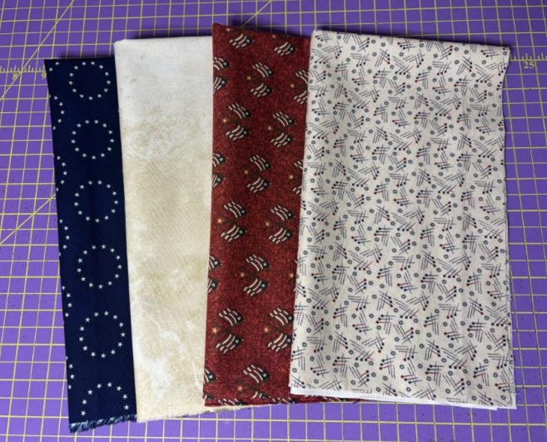 KIT - Stars of Liberty Table Runner With Pattern and Top Fabric - Etsy
