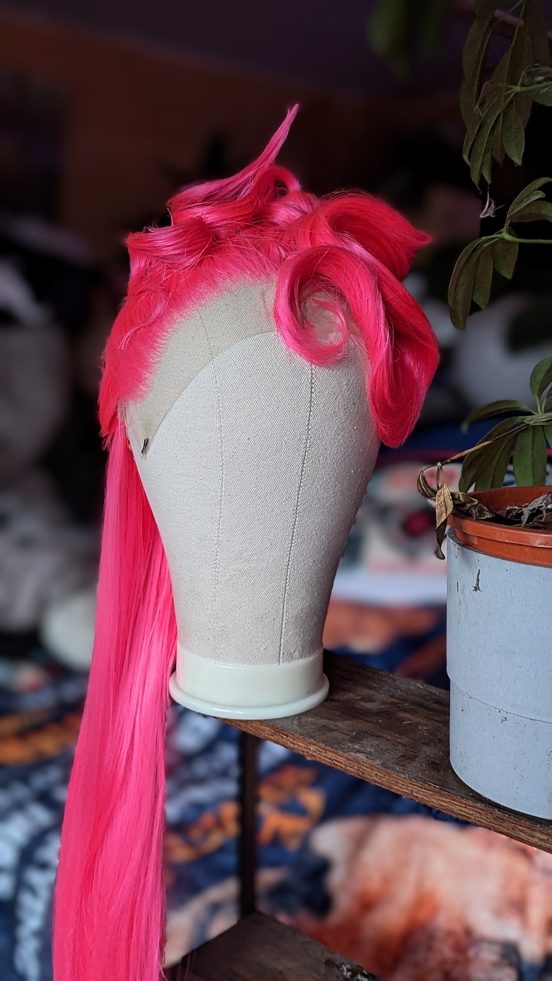 Brand New Pink Lace Frontal Styled Wig / Pink Finger Wave Lace Front ...