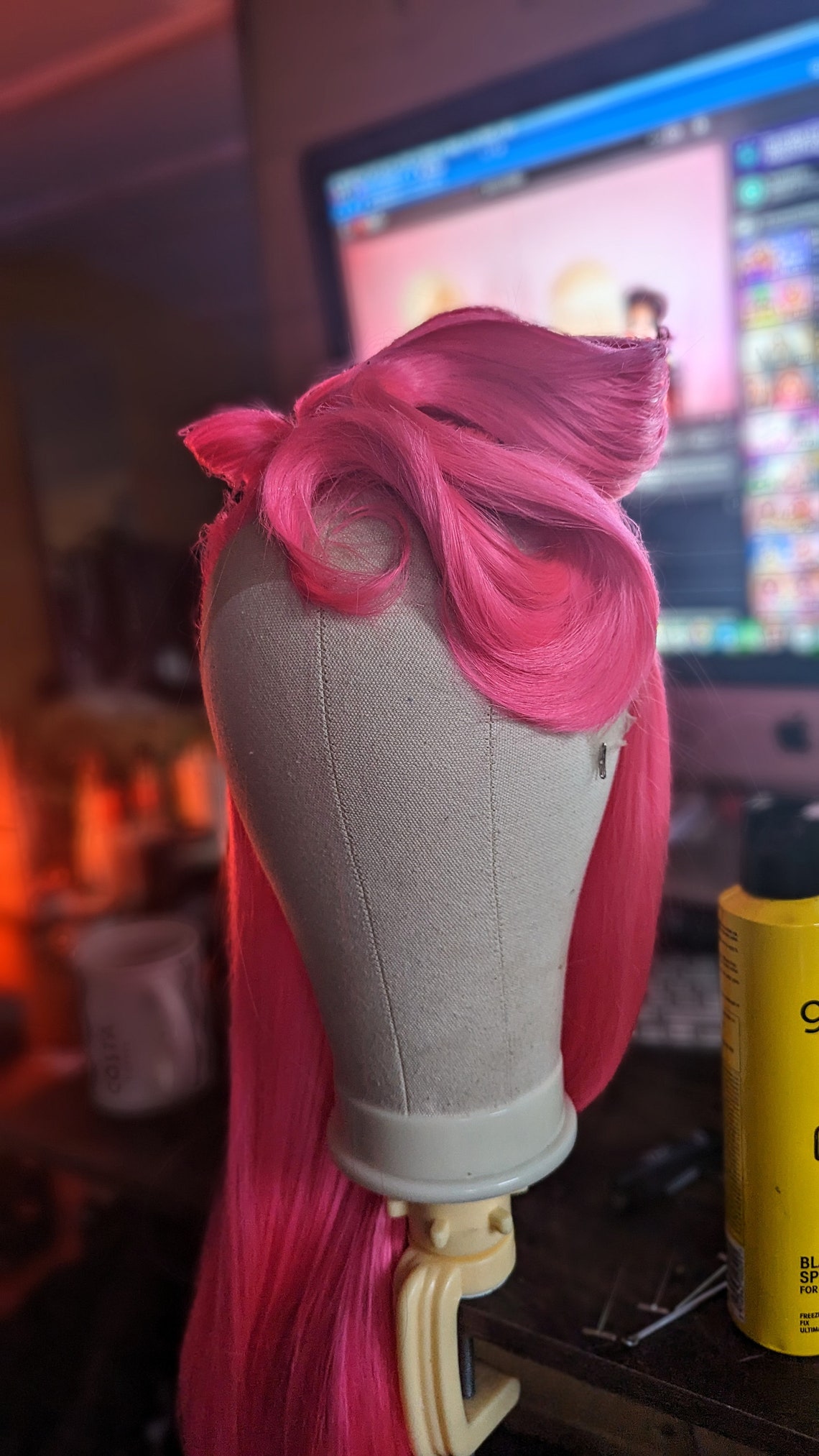 Brand New Pink Lace Frontal Styled Wig / Pink Finger Wave Lace Front ...