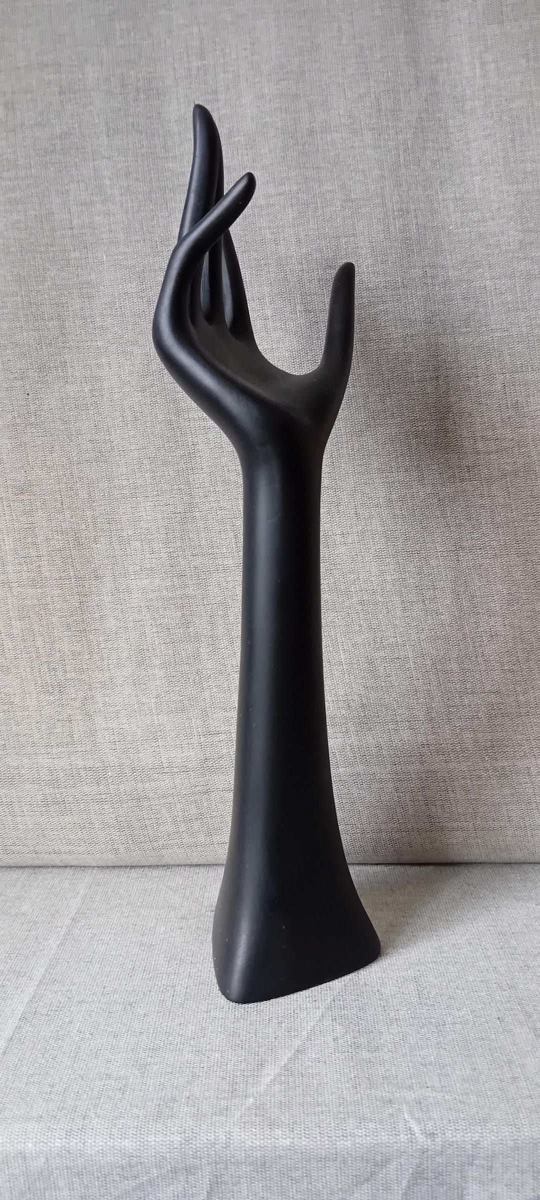 Stylized Shop Display Hand. 60's/50's Era, Jewellery or Glove Shop ...