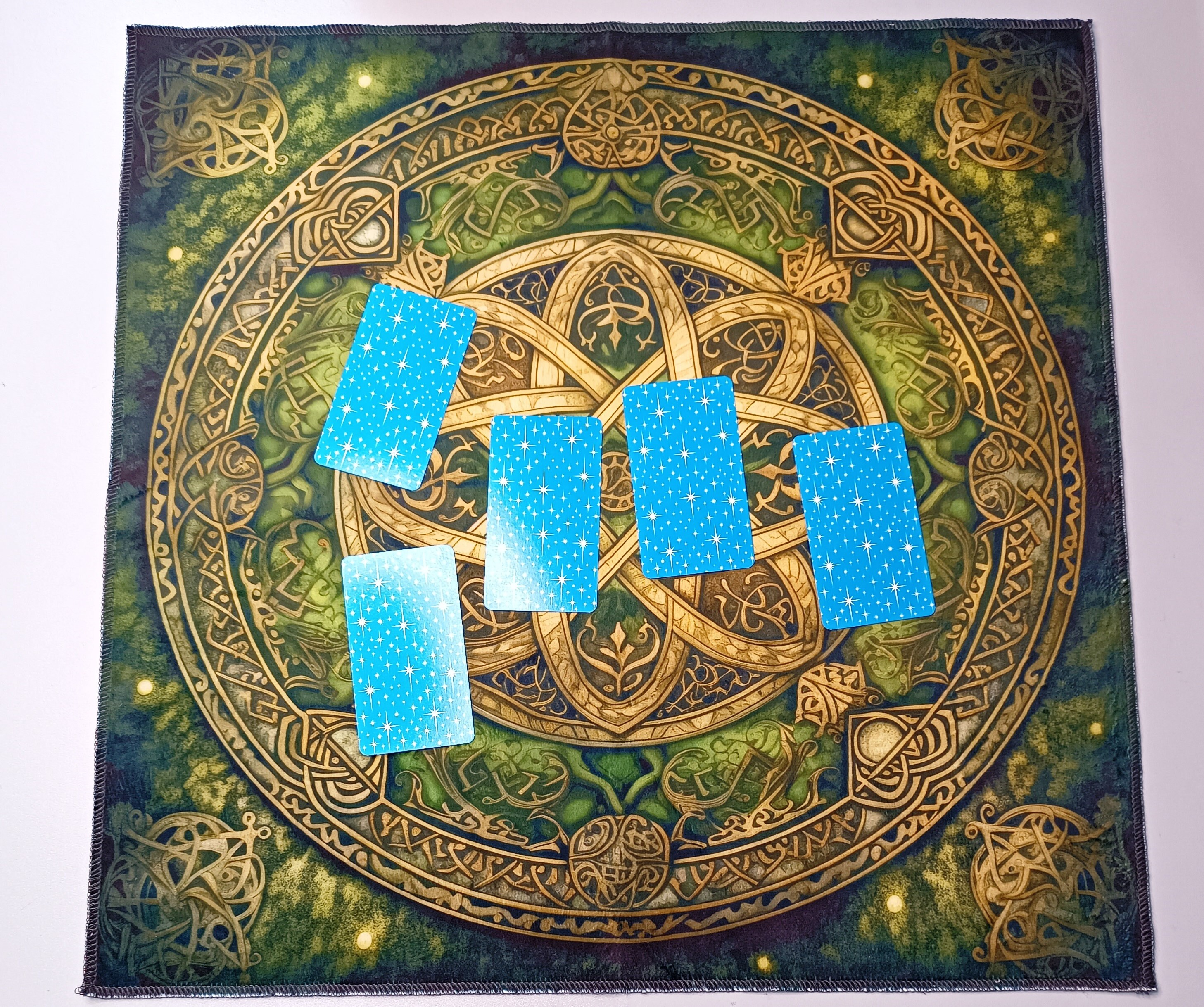 Altar Cloth Celtic Knot 24 Inches Plush Tablecloth Mat for Tarot and ...