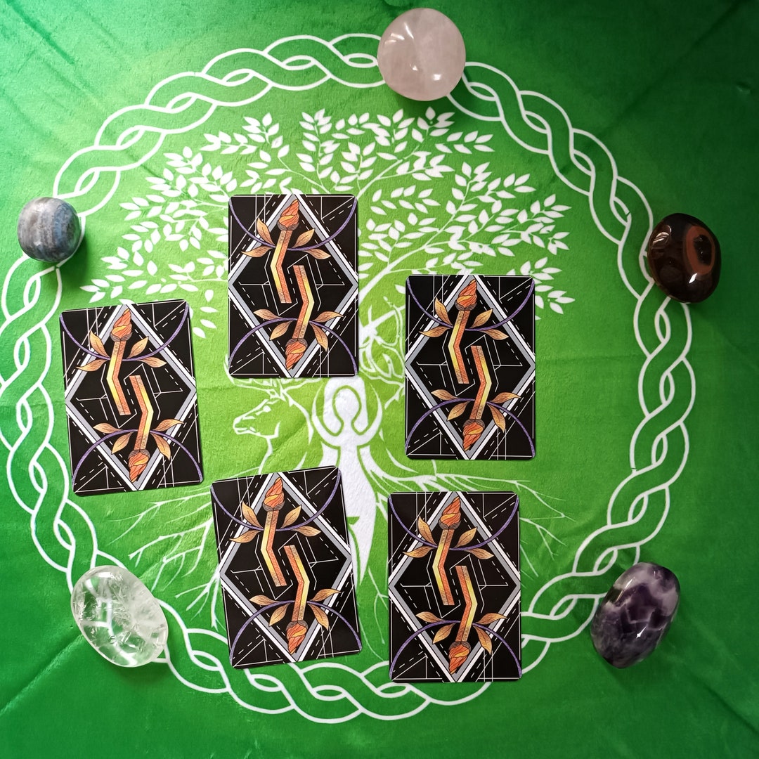 Altar Cloth Tree of Life | Round Plush Tablecloth | Mat for Tarot and ...