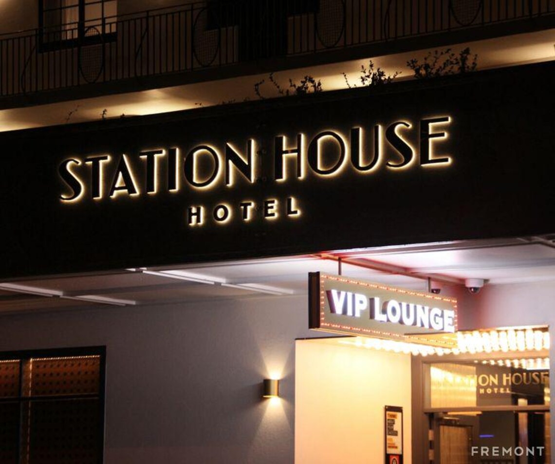 Custom Logo Design Business Sign Custom Signs Business Logo Sign ...