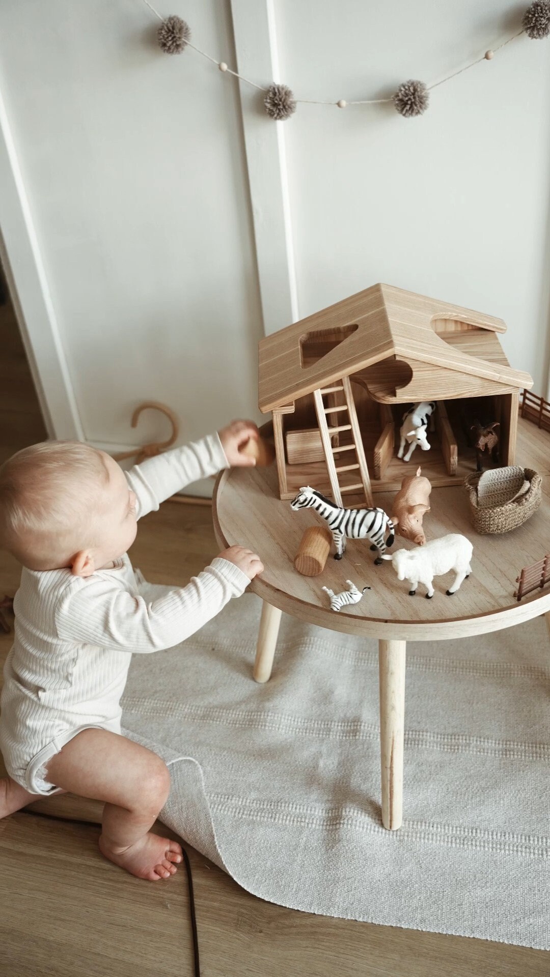 Ash Wood Farmhouse Toy: Waldorf Barn for Animals, Tiny House Pretend ...