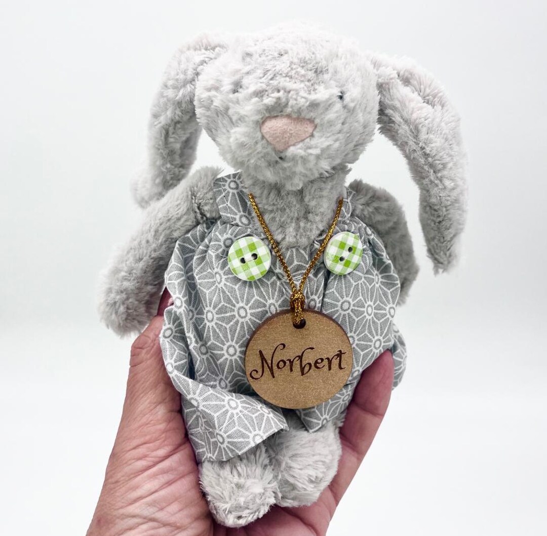 Norbert the Small Bashful Bunny Jellycat by Second Hugs / Preloved ...