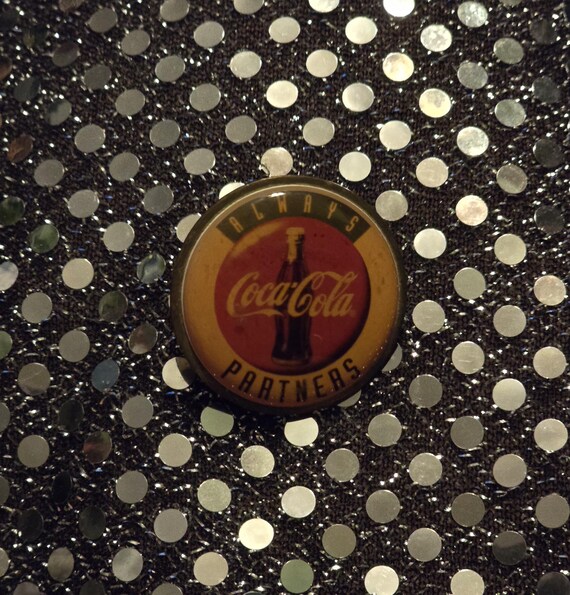 Vintage Coca-Cola Cola Pin - Gem