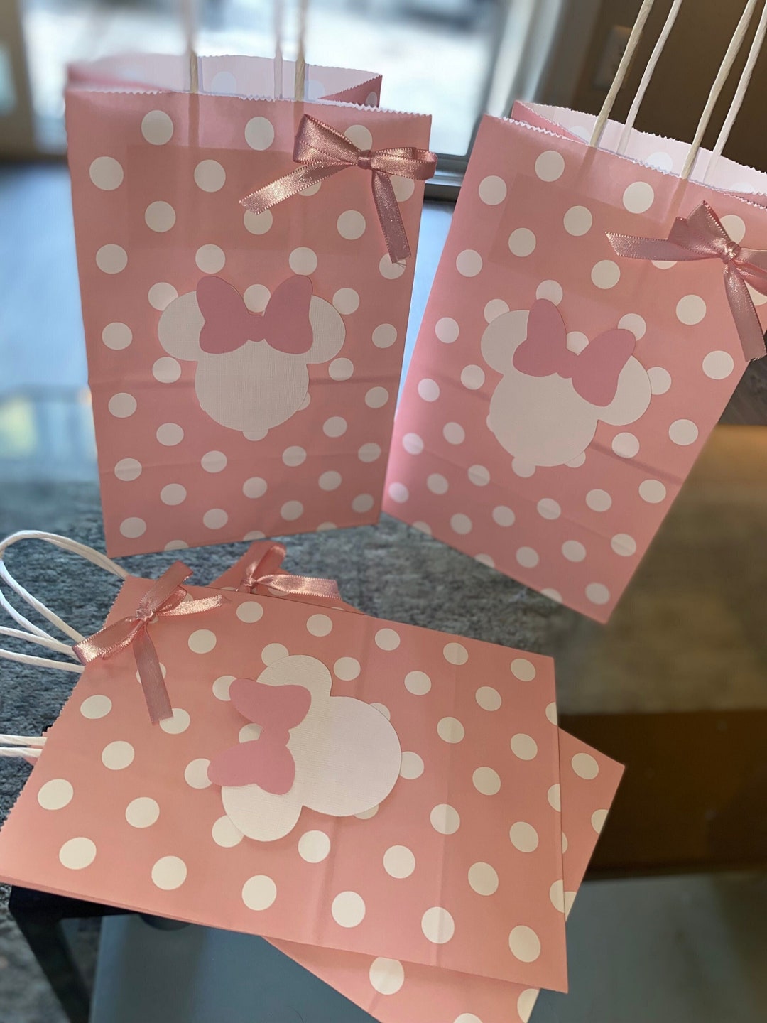 Minnie Mouse Party Favor Bags: Pink Polka Dot, Bow Accent (set of 4/8 ...