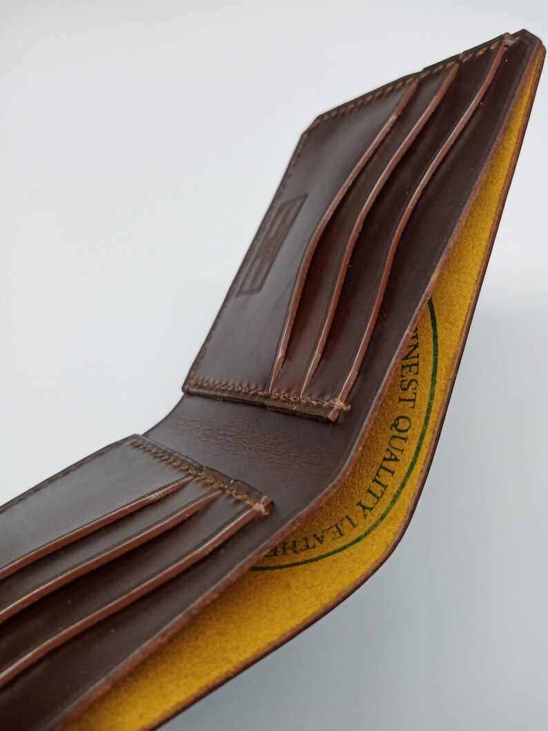 Horween Bifold Wallet for 6 Cards - Etsy