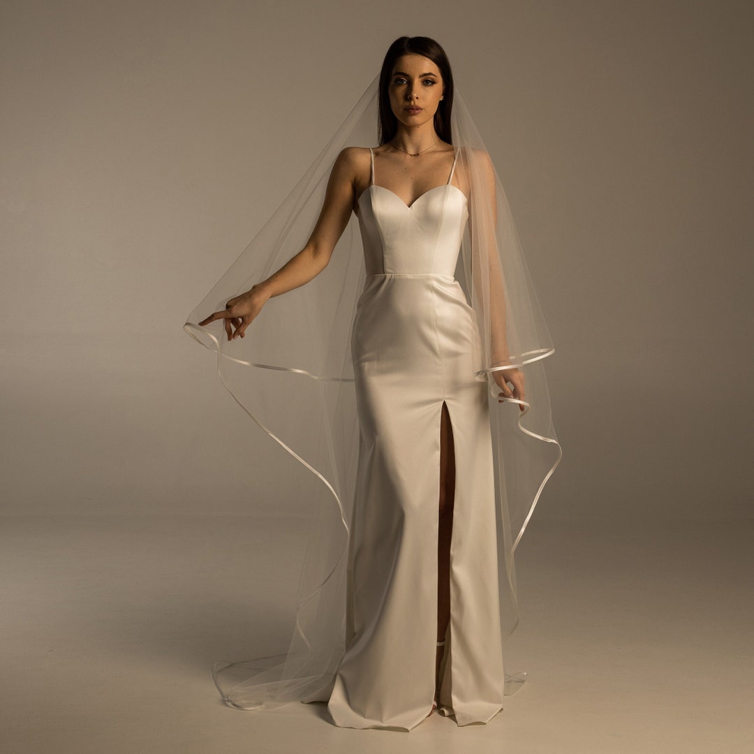 Classic 2 Tier Wedding Veil , Bridal Satin Veil, 2 Tier Classic Edge ...